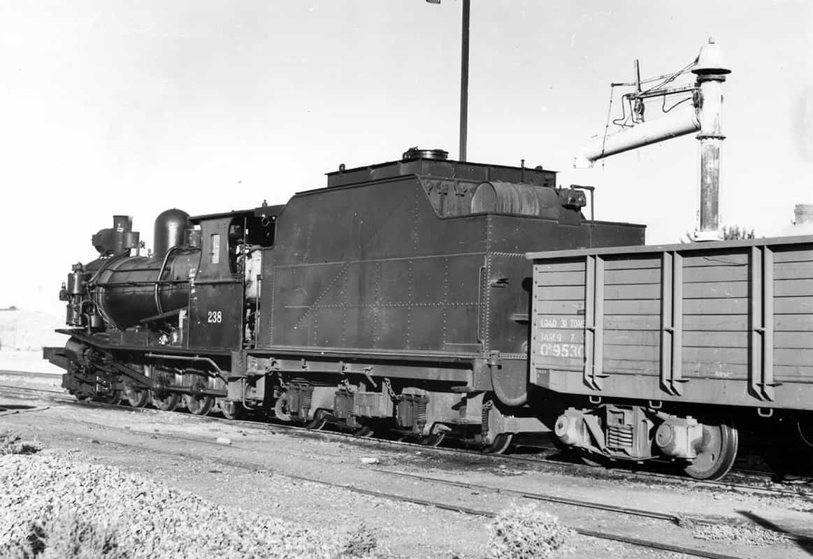 T Class locomotive 238 at Mannahill, c. 1960s | Lionel Noble Photo ...